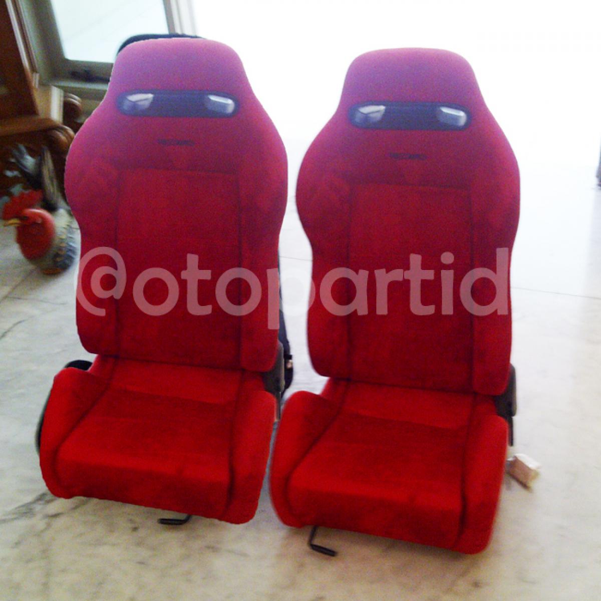 Recaro SR3 Red Seat ( Suede ) | Otopartid